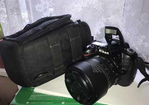 Продам фотоаппарат Nikon D90