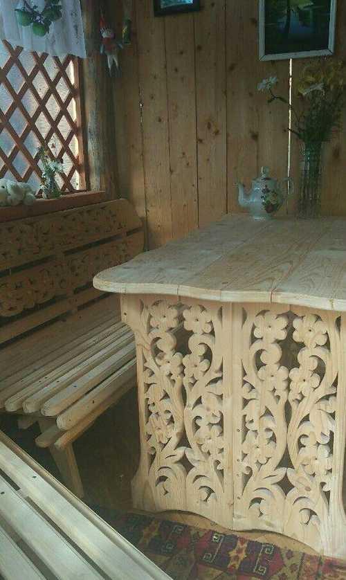 Мебель из дерева
