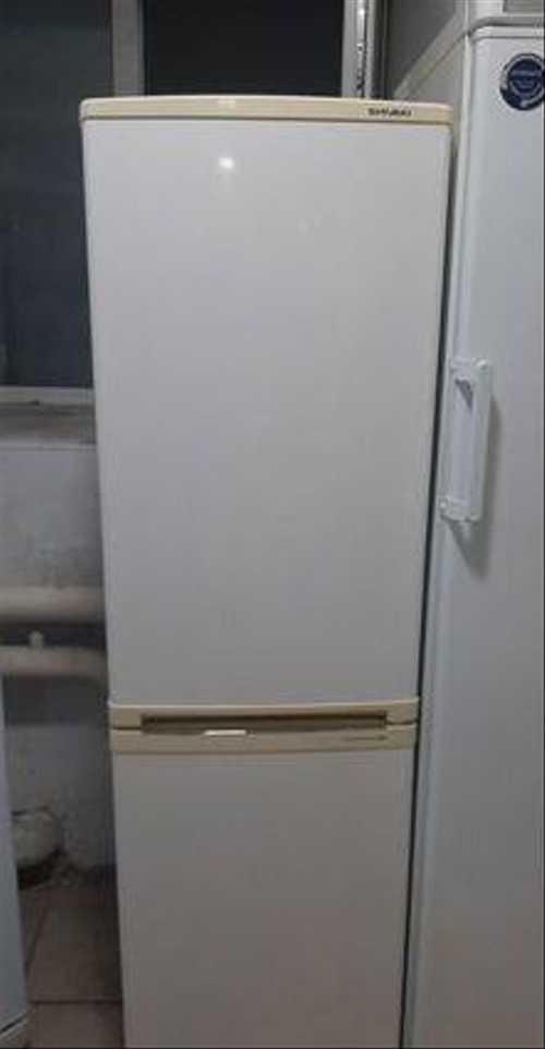 Холодильник Шиваки 45см