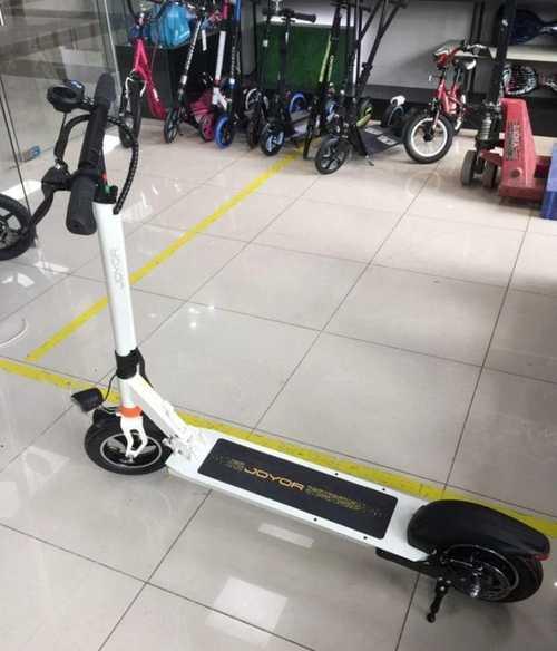 Электросамокат Joyor Y1
