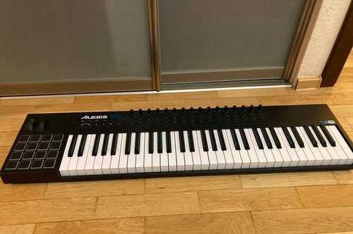 Midi-клавиатура 61 клавиша Alesis VI61
