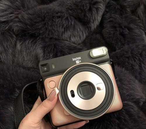 Плёночный фотоаппарат instax SQ6