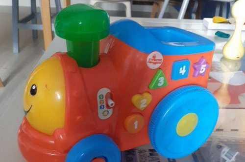 Паровоз Fisher price