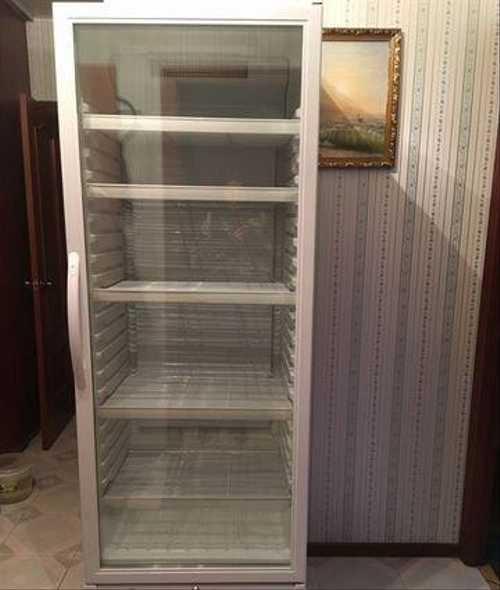 Витрины атлант. Холодильная витрина Атлант ХТ-1000. Холодильный шкаф Атлант хт1000. Холодильник-витрина Атлант ХТ 1000-000. Холодильная витрина Атлант ХТ 1000 белый (однокамерный).