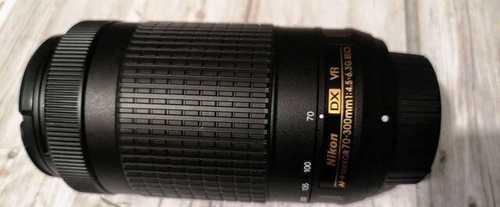 Объектив Nikon AF-P DX 70-300mm F4.5-6.3G ED VR