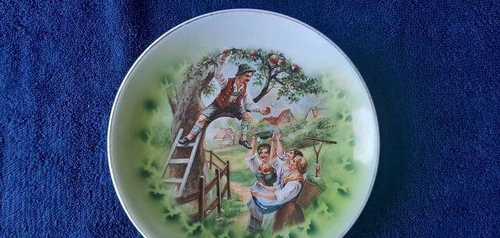 Настенная тарелка. Кузнецов. 19 век