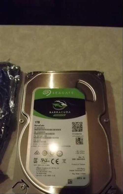 Seagate Barracuda ST1000DM010, 1Тб, HDD, SAT