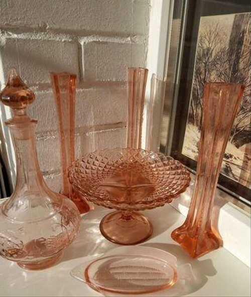 Розовое карамельное старое стекло