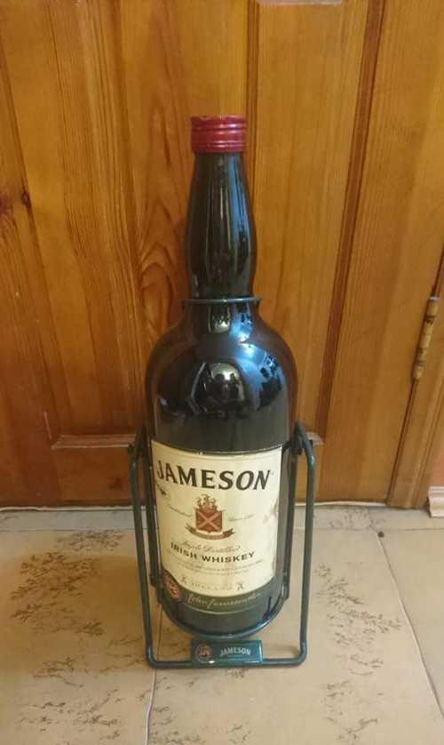 Бутылка из под виски Jameson