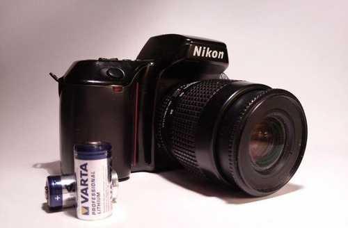 Nikon F70 с объективом Nikkor AF 35-80mm 1:4-5.6D