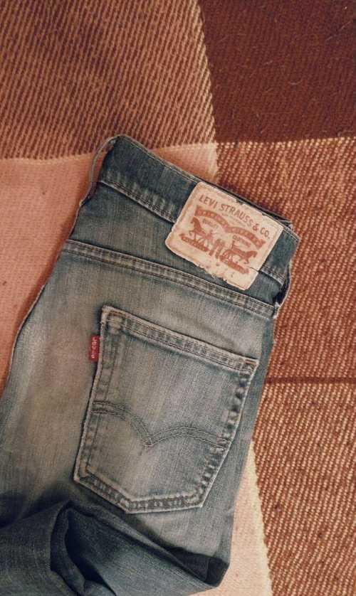 Джирсы Levi's 513