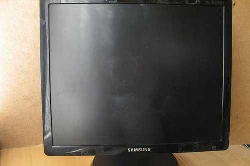 Монитор Samsung SyncMaster 961BF