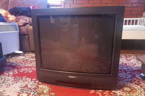 Телевизор Sony super trinitron