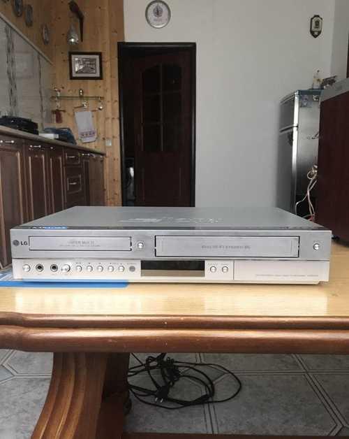 DVD и CD плеер LG dvrk 687X