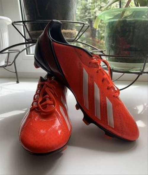 Бутсы adidas f10