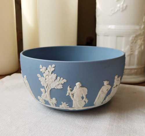 Пиала Wedgwood голубой бисквит, Англия