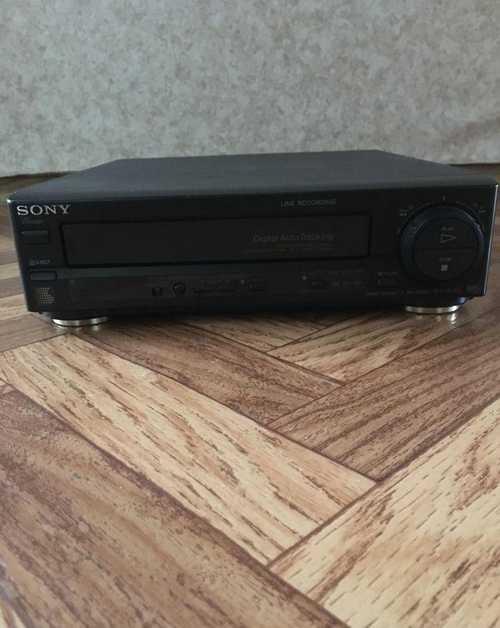 Видеоплеер VHS Sony SLV-P51EE
