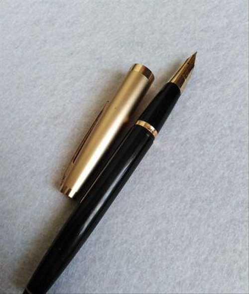 Ручка перьевая чернильная Lily "718" Китай