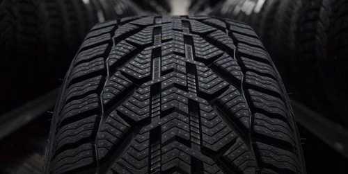 245/40R18 Kormoran 97V XL Snow