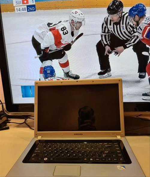 Ноутбук Samsung R520