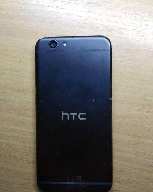 Телефон HTC