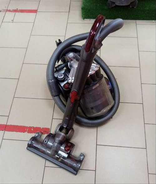 Пылесос Dyson DC23