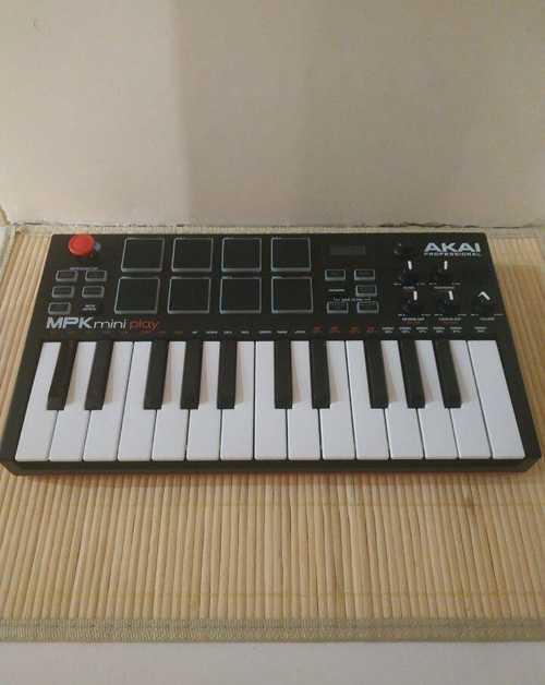 Midi клавиатура akai MPK mini play