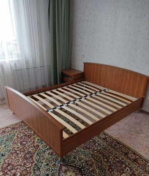 Кровать двухспальная 1600х2000 б/у