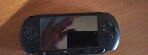 Продаю Sony PSP E1008 на запчасти