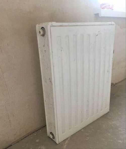 Радиатор отопления с нижним подкл. axis 500х400х80