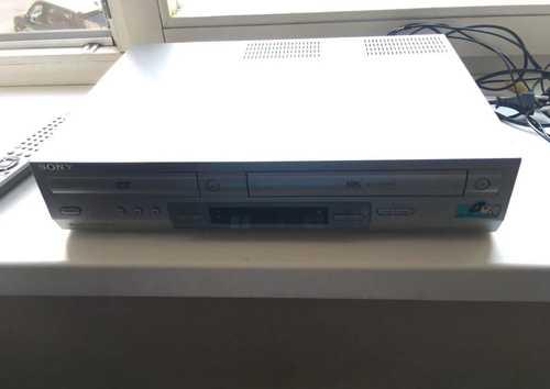 Проигрыватель Sony SLV-D910R (DVD + VHS)