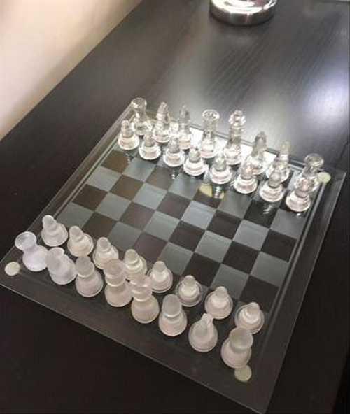 Стеклянные шахматы Glass Chess