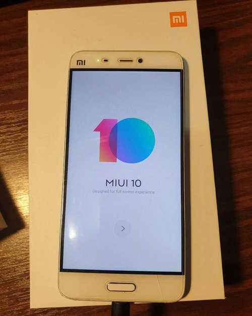 Телефон Xiaomi Mi5 - 32 Gb