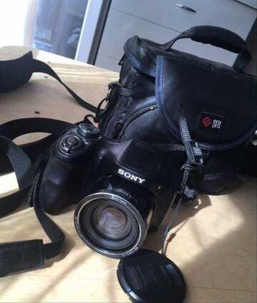 Цифровой фотоаппарат Sony Cyber-shot DSC-H200 (чер