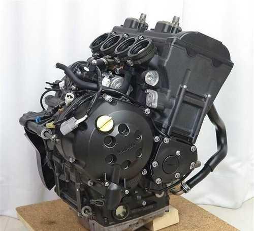 Двигатель yamaha r1. Мотор Ямаха р1. Двигатель Ямаха r1. YZF-r1 2004 двигатель. Двигатель Ямаха р1 2000.