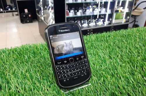 Смартфон BlackBerry Bold 9900 (пр130)