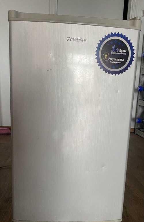 Холодильник однокамерный GoldStar RFG-90