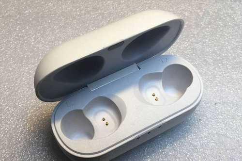 Продам кейс для JBL C100 TWS белый