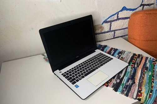 Ноутбук dns m500bm-cx1 с видеокартоймNvidia 820m