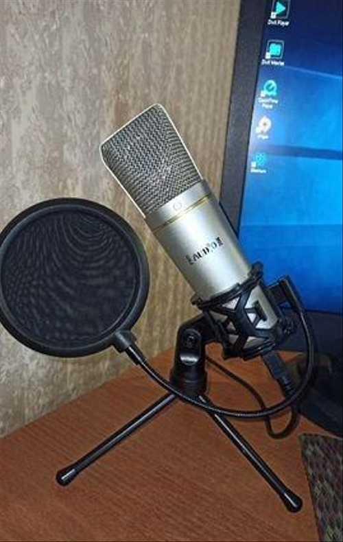 Микрофон Pro Audio UM-200 usb