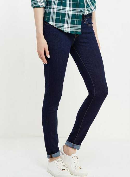 Новые джинсы Levi's