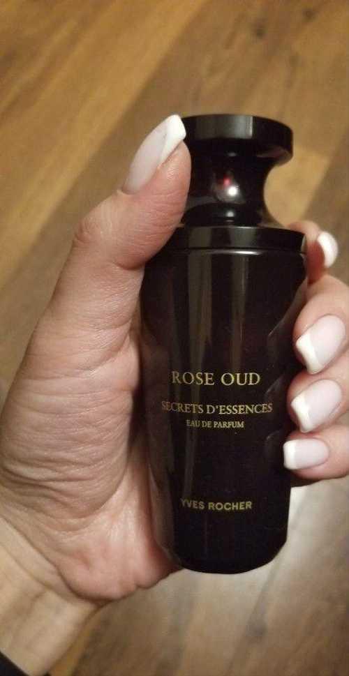 Туалетная вода rose OUD