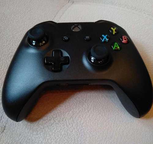 Геймпад Xbox One + насадки KontrolFreek