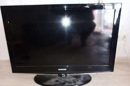 Телевизор Samsung LE32C454E3W