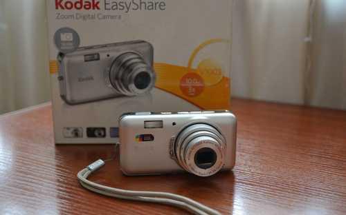 Цифровой фотоаппарат Kodak EasyShare V1003