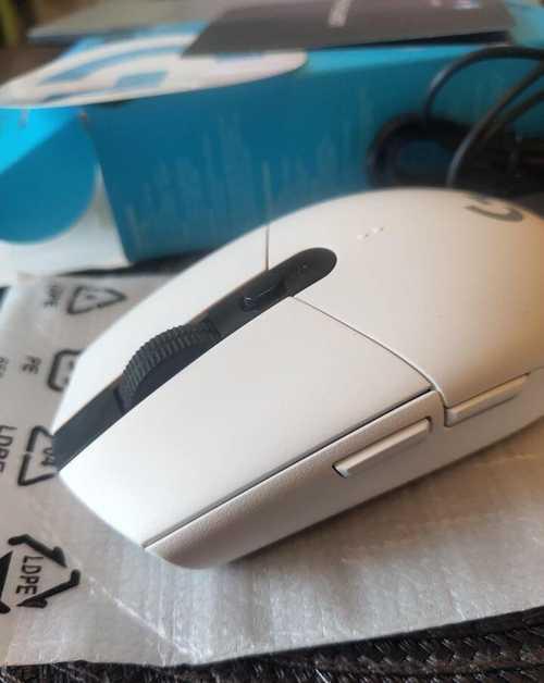 Беспроводная геймерская мышь Logitech G305 белая