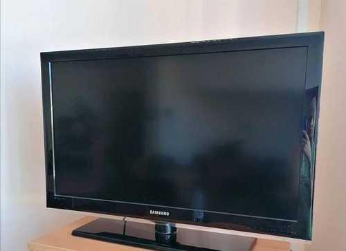 Телевизор Samsung LE37C530F1W, 37"(93.9 см)