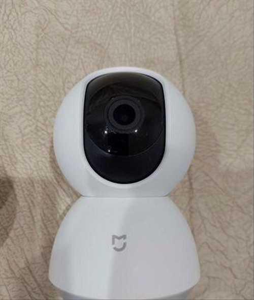 Камера видеонаблюдения купольная