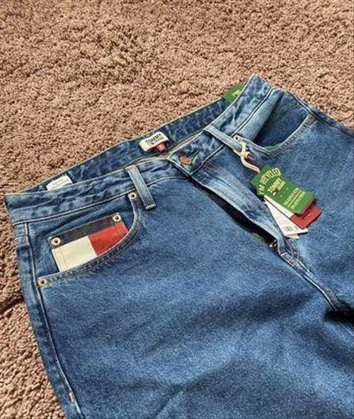 Джинсы Tommy Jeans