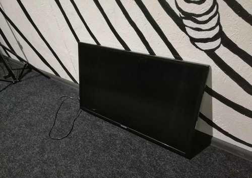 Телевизор Digma 32" на гарантии